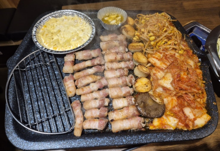 청주 고깃집 “ 꿀삼겹 ” 가성비 가경동 삼겹살 후기 : 네이버 블로그