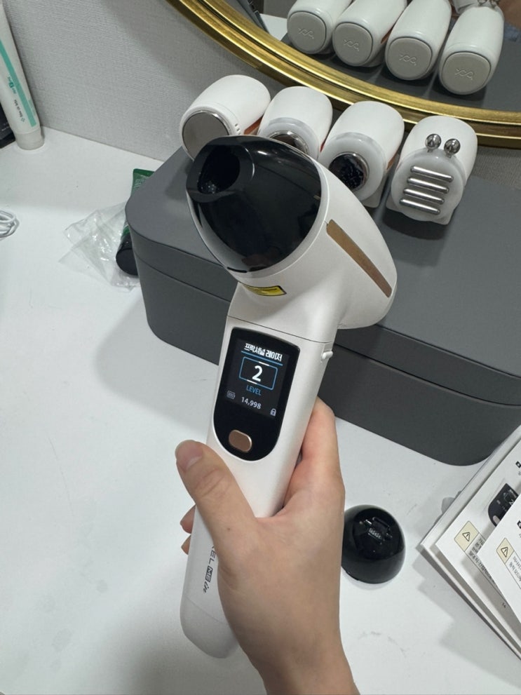 꼼꼼하게 찾아봤던 뷰티디바이스효과 솔직 후기 : 네이버 블로그