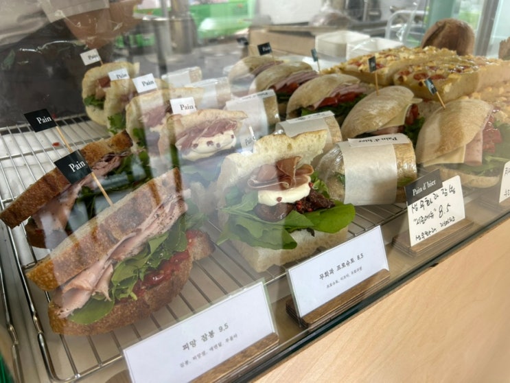 (서울) 연희동_ 뺑드이에 : 네이버 블로그