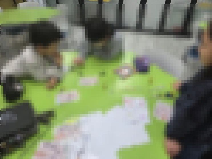 “아이들의 감정을 담은 나만의 향기, 감정 아로마 향수”아로마테라피스트 강사 김경우 : 네이버 블로그