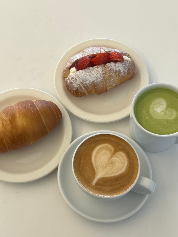 [서울 종로구] 경복궁 서촌 분위기 좋은 카페 데이트 을 다녀와서! : 네이버 블로그