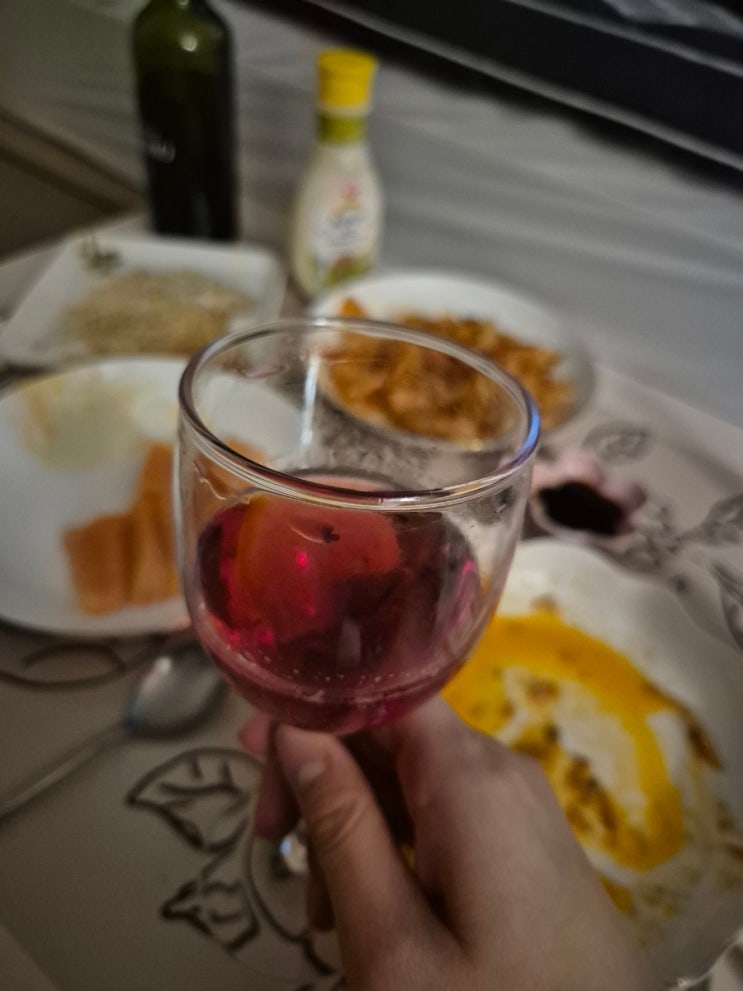 논알콜 레드와인맛 스파클링 샤토와인 감성 그대로 : 네이버 블로그