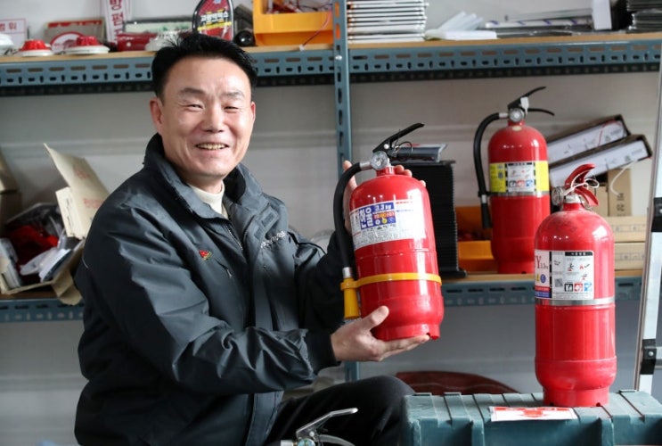 13평 살며 1억7000만원 기부... ‘오뚝이 아저씨’가 사는 법 (조선251225) : 네이버 블로그