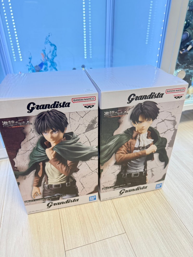 진격의거인 리바이&에렌 Grandista(그란디스타) 피규어 리뷰 : 네이버 블로그