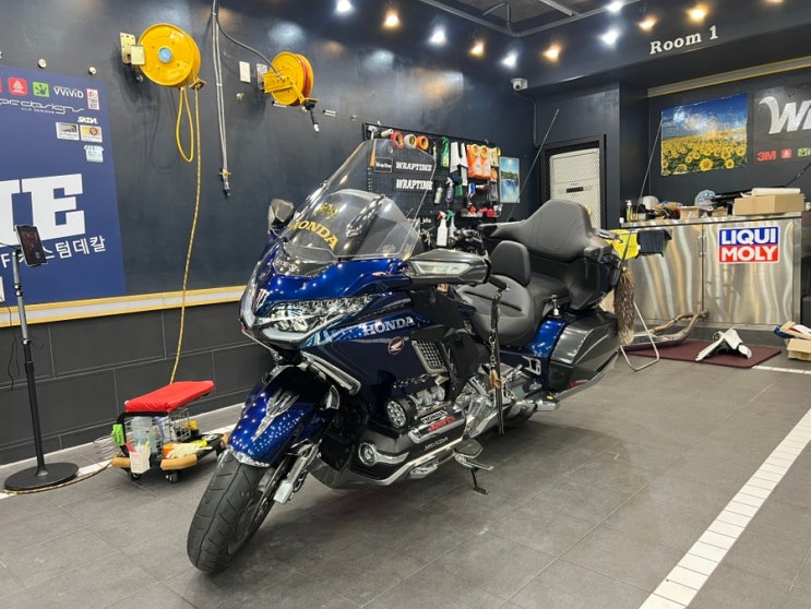 대구 바이크 부분랩핑 랩타임 혼다 골드윙 부분 카본랩핑 : 네이버 블로그