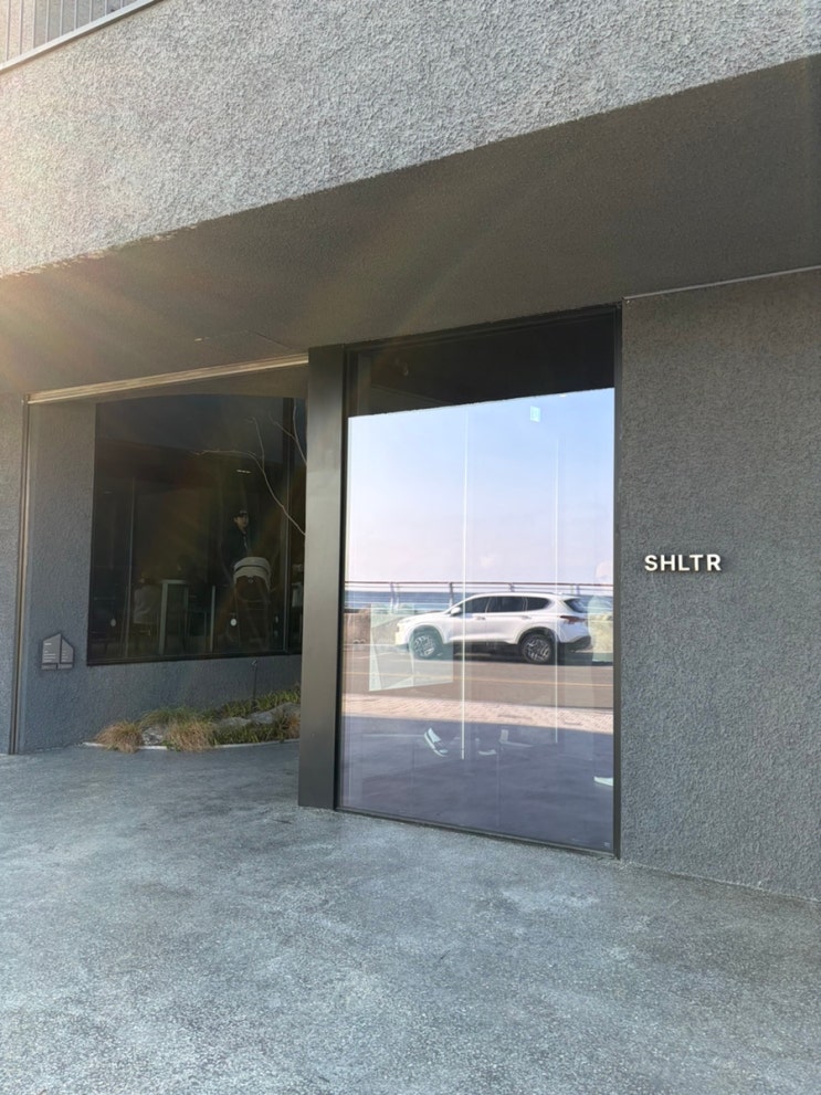 [속초] 속초에서 가장 감도 높은 카페, 셜터(SHLTR) : 네이버 블로그