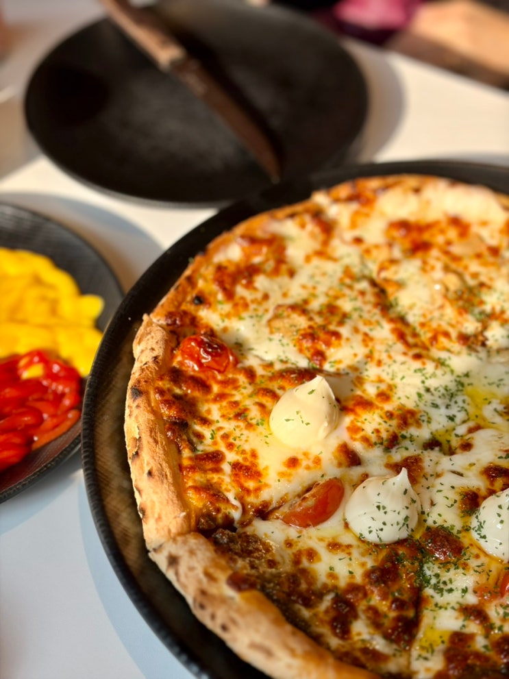 경주 황리단길 피자집 이사부피자 내돈내산 : 네이버 블로그