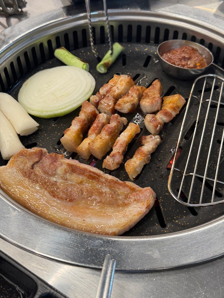 [천안와촌동] 천안역근처 샐러드바가잘되어있는 오겹살+껍데기맛집추천👍 : 네이버 블로그