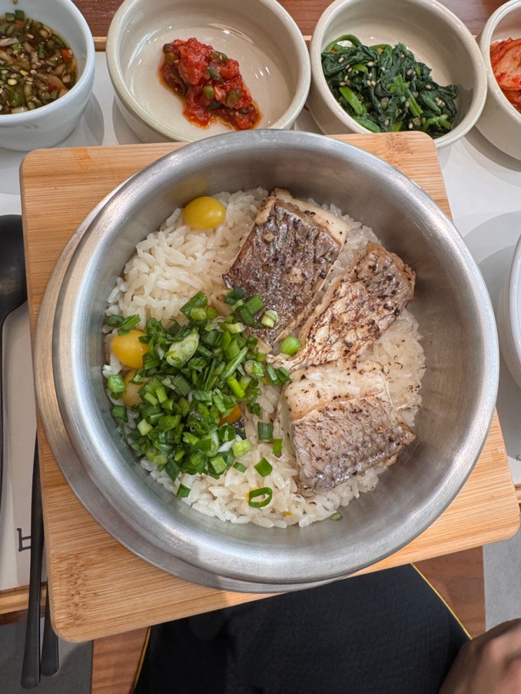 정갈한 솥밥! 가정동 퓨전 한식 맛집 '비칠영' 평일 점심 후기 : 네이버 블로그