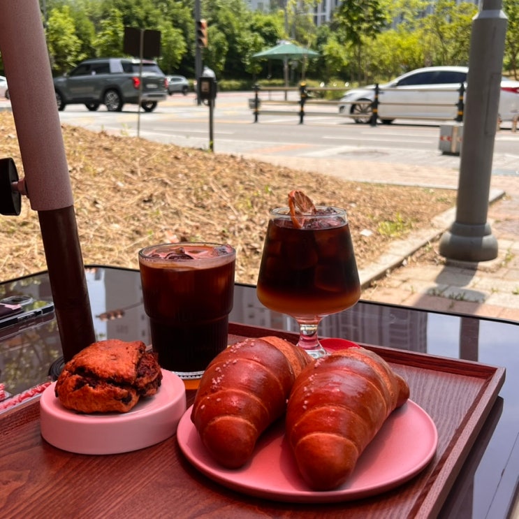 인천공항 근처 영종도 소금빵 맛집 카페 디저트 5pm 선셋아워 : 네이버 블로그