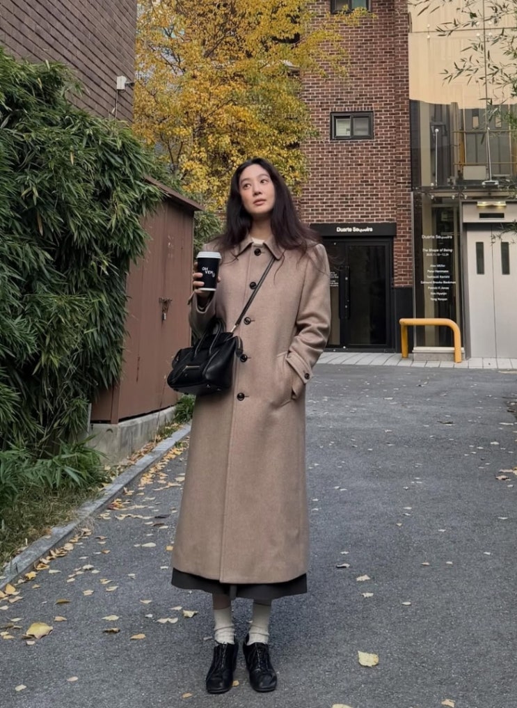 겨울 추구미 정려원 데일리룩 속 명품백 셀린느 가방 : 네이버 블로그