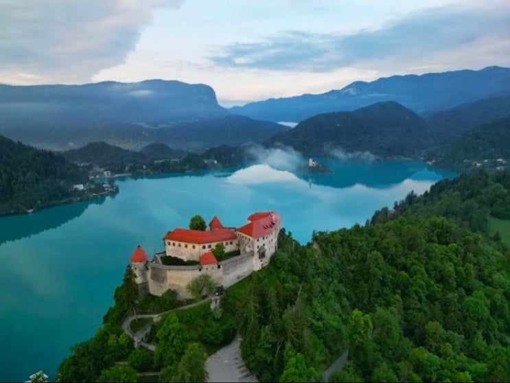 죽기전에 가보려나 - 슬로베니아 블레드성 : 네이버 블로그