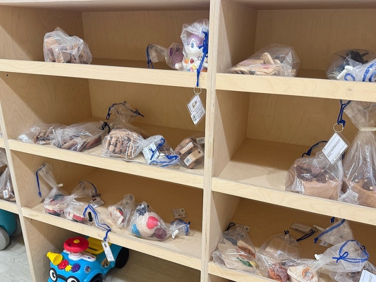 성북구청 장난감도서관 정보 22개월 아기 대여 리스트 공유 코코지 숲소리 워드북 꿀템 : 네이버 블로그