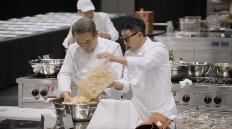 넷플릭스 주식, 매수 타이밍일까? : 네이버 블로그