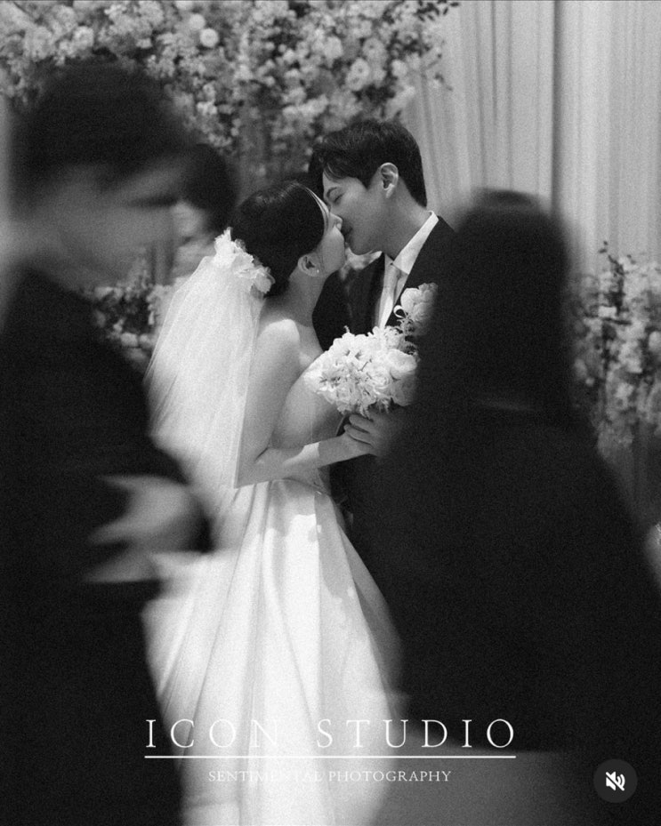 서울 본식스냅 아이콘스튜디오 (짝꿍코드 O+ 추가커피쿠폰) 어두운홀 스냅추천 : 네이버 블로그