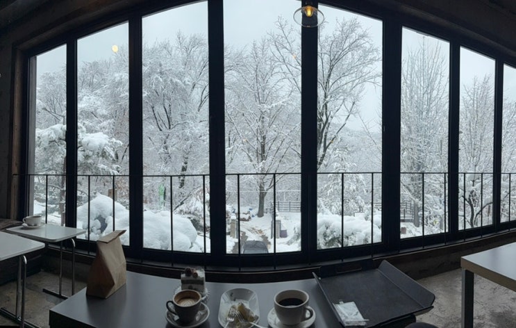 겨울 왕국 눈 뷰 카페 찾는다면미즐카페엠 419카페 주차 : 네이버 블로그