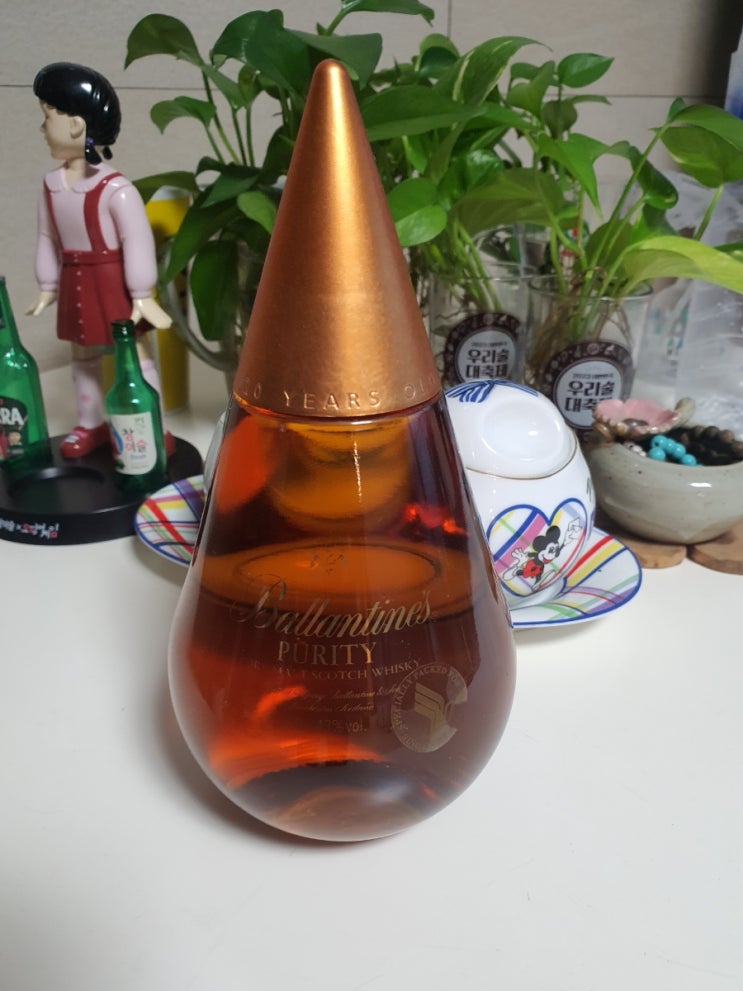 발렌타인 퓨리티, 20년 숙성 몰트 위스키.Ballantine's malt whisky, purity, 20 years old ...