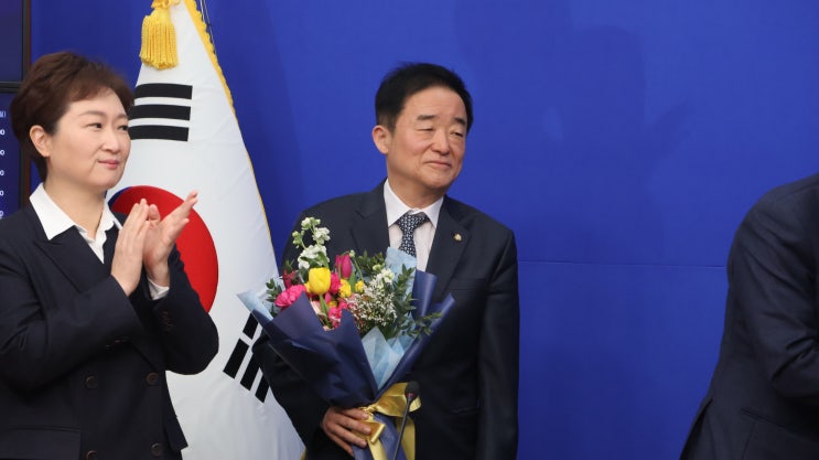 정치의 균형을 바로 세우고, 민생 안정을 위한 책임을 되새겼습니다. : 네이버 블로그