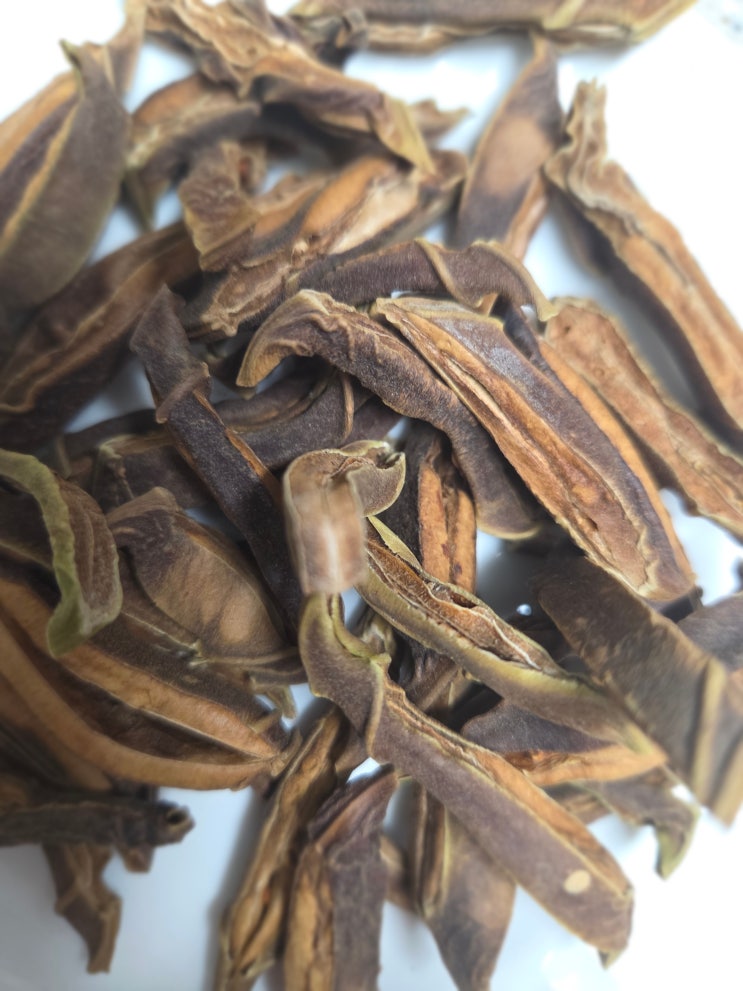 비염 잡는 구수한 보약, 작두콩차 효능부터 끓이는 법까지 완벽 가이드 : 네이버 블로그