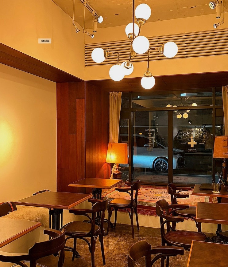 늦게까지 하는 도쿄 니혼바시 카페 펍 추천 Cafe Pharmacy 찐만족 후기 : 네이버 블로그