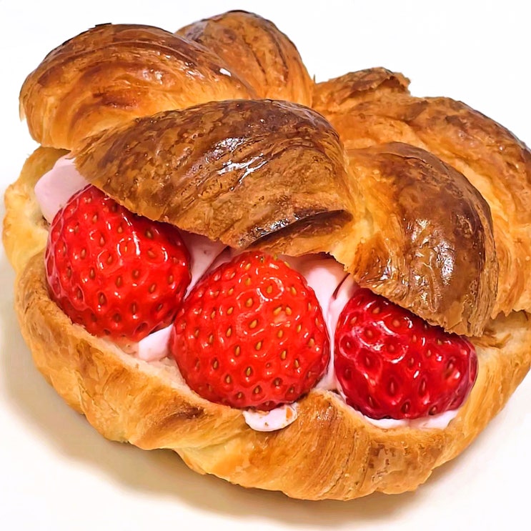 파리바게트 신상 베리밤페스타 베리밤 크루이글 파리바게뜨 내돈내산 솔직후기 : 네이버 블로그