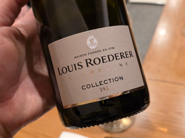 샹파뉴 루이 로드레 컬렉션 243 (Champagne Louis Roederer Collection 243) : 네이버 블로그