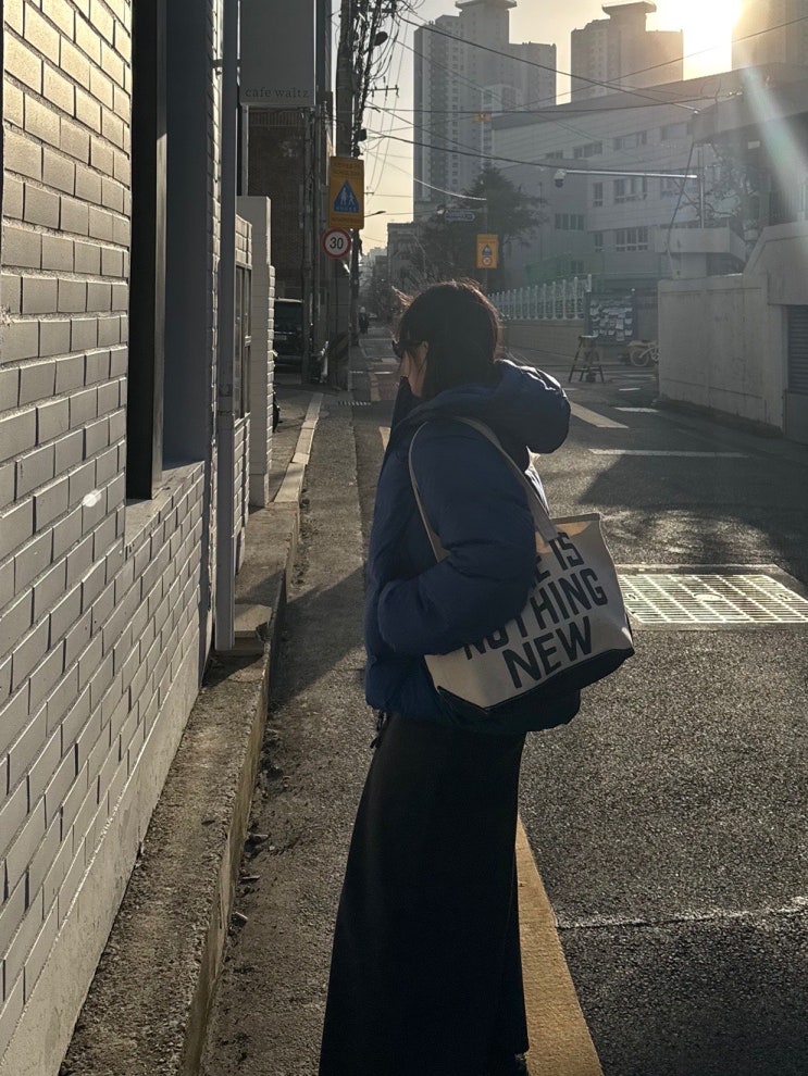 아르켓 ARKET /다운 스포티 재킷 브라이트 블루 / S사이즈 여자 착용후기 : 네이버 블로그