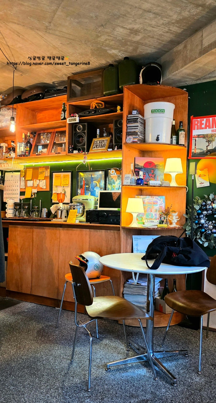 [먹리뷰] 홍대 연남동 '미라지커피(Mirage Coffee)' 방문기｜조용하고 분위기 좋은 카페 추천 솔직 후기☕️ : 네이버 블로그