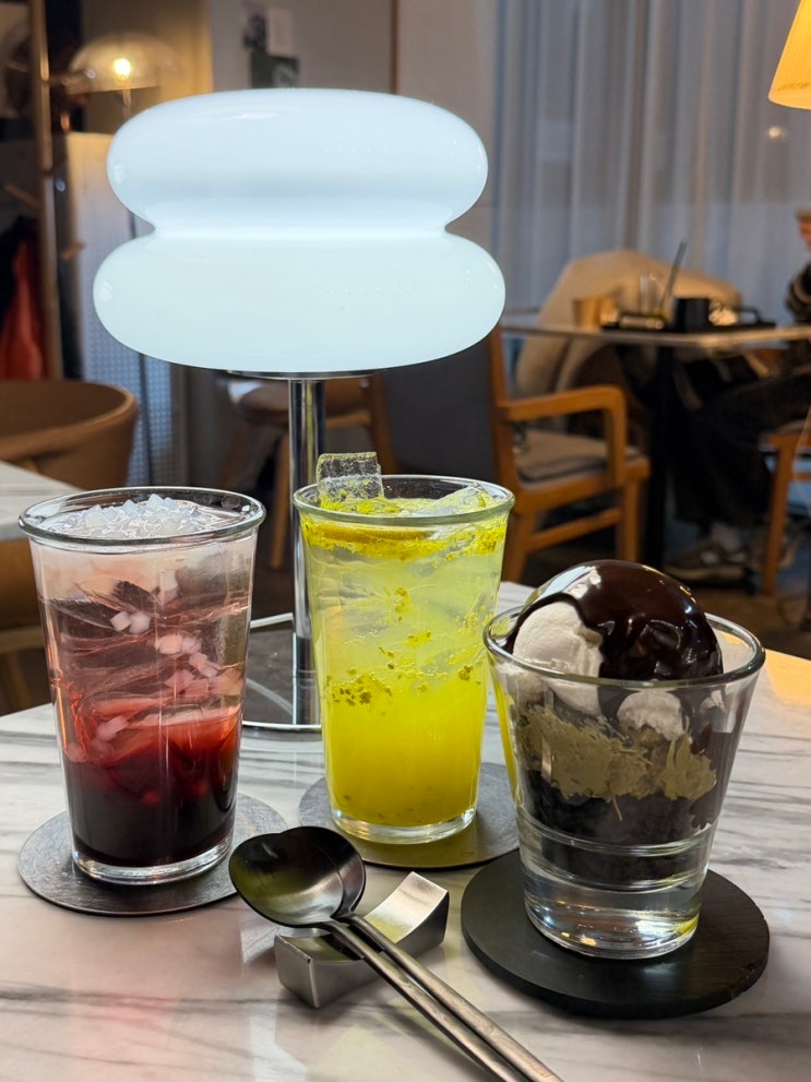 왕십리카페 조용한 혼공하기 좋은 카페그린 신당 두바이초코그릭 추천 : 네이버 블로그