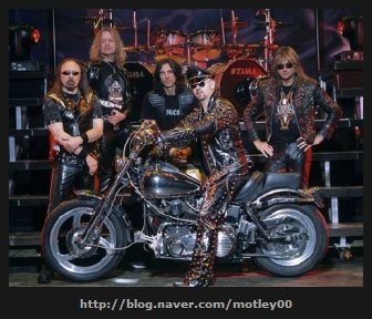 Judas Priest - Blood Red Skies (가사해석) : 네이버 블로그