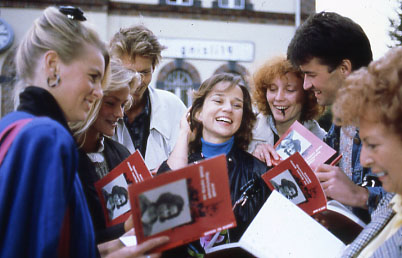 더 걸 Das Schreckliche Mädchen (The Nasty Girl) : 네이버 블로그