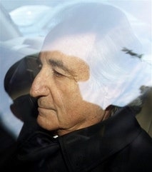 Madoff 사기사건의 새로운 국면 - 투자자는 피해자인가 공범인가 : 네이버 블로그